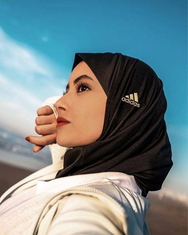 15 Rekomendasi Merek Jilbab Sport untuk Olahraga | Popmama.com